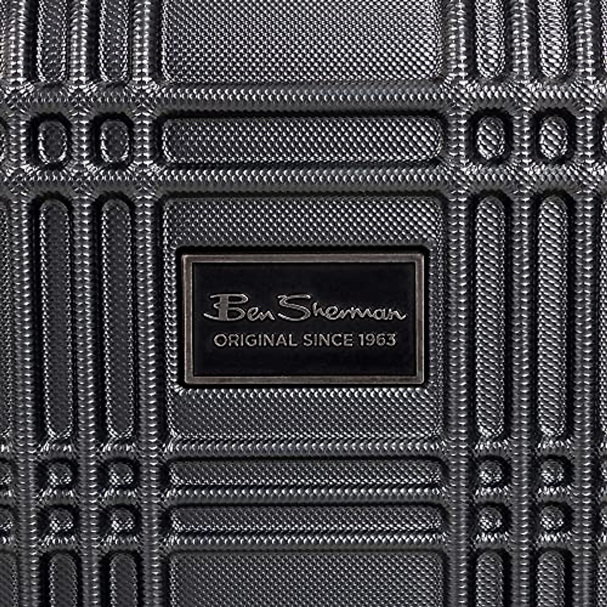 Ben Sherman Nottingham Lightweight Hardside 4-Wheel Spinner Travel Luggage, Naval, 28-Inch Checked