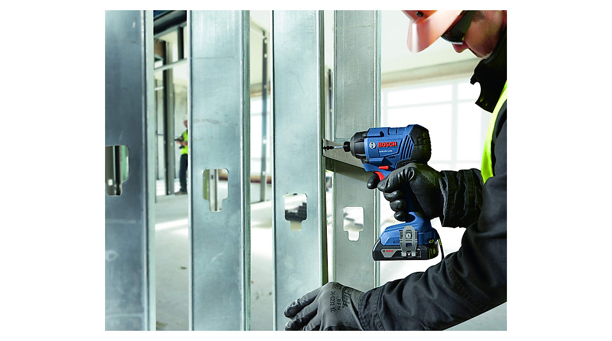 BOSCH 18V 2-Tool Combo Kit - Pro Performance & Lightweight
