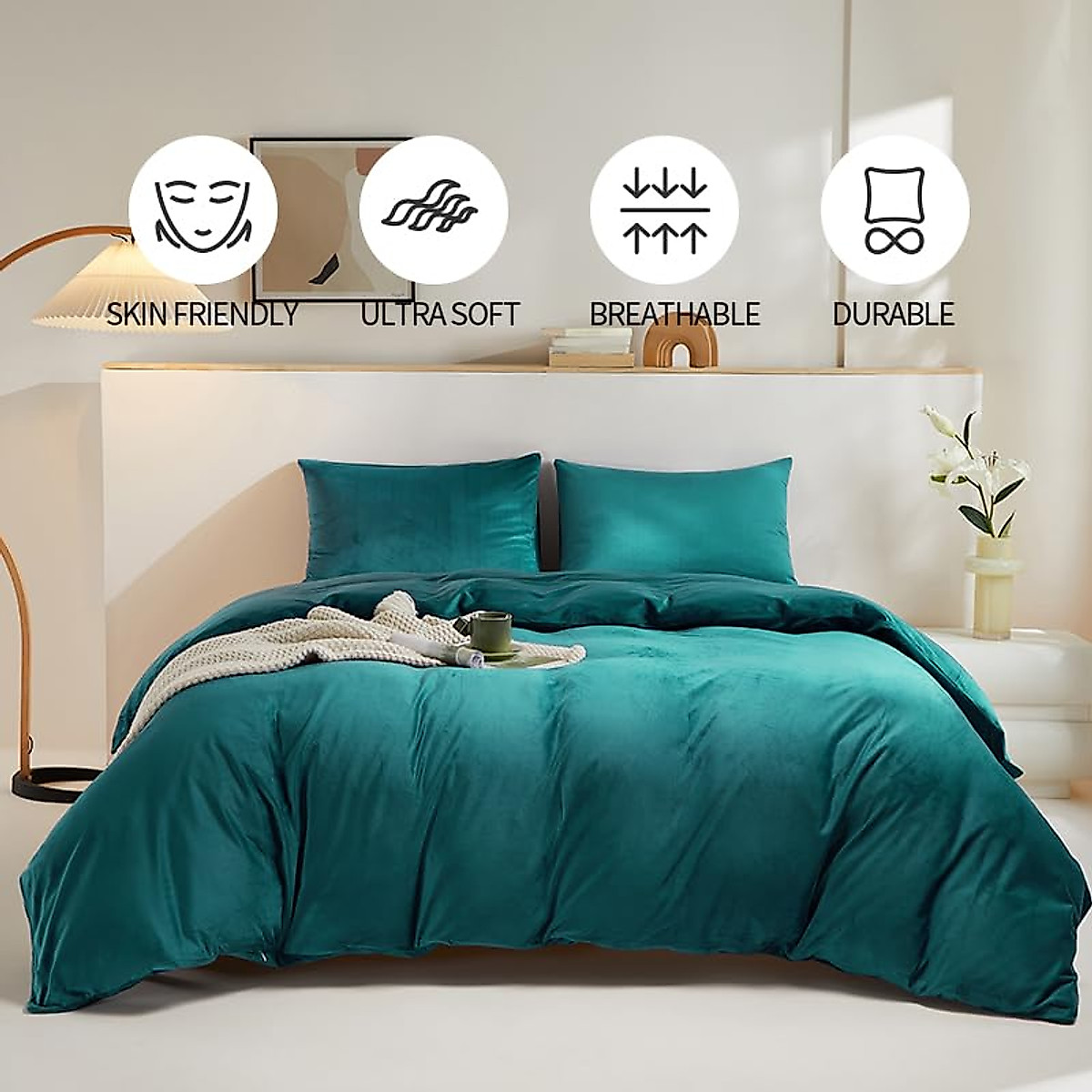 Delynvan Velvet Duvet Cover Queen, 3PCS Soft Fluffy Velvet Comforter Duvet Cover Set Queen Size, Luxury Bedding Velour Duvet Cover Zipper Closure, Queen Peacock Blue (No Comforter)