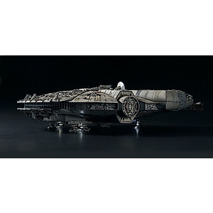 Revell RV01206 Bandai Perfect Grade Star Wars Millennium Falcon Plastic Model kit, Various, 48.2cm