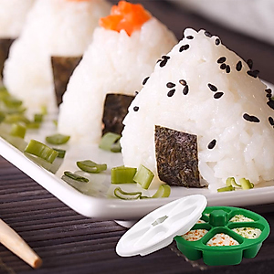 DIY Triangle Sushi Mold, Food Grade BPA free Onigiri Maker Onigiri Rice Mold, Make Up To 6 Sushi Rice Balls at Once Easily and Quickly
