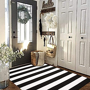 KOZYFLY Black and White Striped Rug 3'x5' Indoor Outdoor Rugs Hand Woven Cotton Washable Striped Layered Doormats for Front Door/Kitchen/Farmhouse/Entryway/Patio