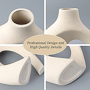 GOLDTIMO White Ceramic Vase, Modern Home Décor Vase Set of 2, Circle Matte Hollow Donut Pampas Flower Vases Nordic Boho Ins Style for Wedding Dinner Table Living Room Office Bedroom décor