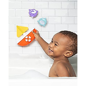 Skip Hop Zoo Baby Bath Toy, Tip & Spin Boat, Shark/Narwhal