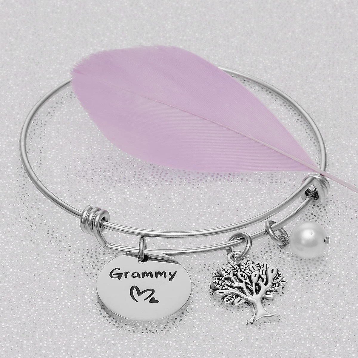 Kivosliviz Grammys Gifts for Grandma Bracelet for Grandmothers Women Best Grammy Gifts for Grammie Grandmother Bangle Bracelet