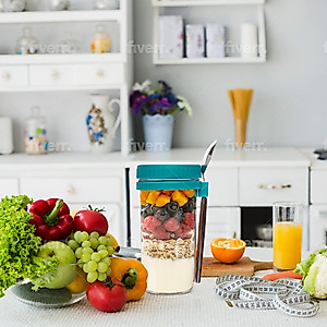 Blisome 22 oz Overnight Oats Jars with Lids and Spoons Set of 2, Extra Large Mason Jar, Yogurt Jars with Lids, Salad Jars, Reusable, Airtight, Go Snack Containers, Breakfast Containers to Go