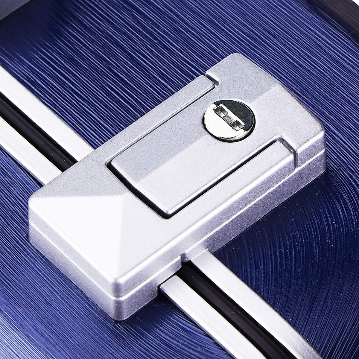 Enkloze X Carbon Briefcase 17" 100% PC TSA Approved Zipperless (Matte Black)