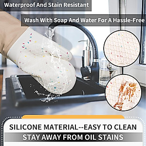 Dorkuova Oven Glove Cute,Cooking Mittens,Oven Mittens for Kitchen,Oven Gloves for Kitchen,Non-Slip Grip,Washable Silicone Oven Mitts Heat Resistant 500°F, Cooking Baking(Cream