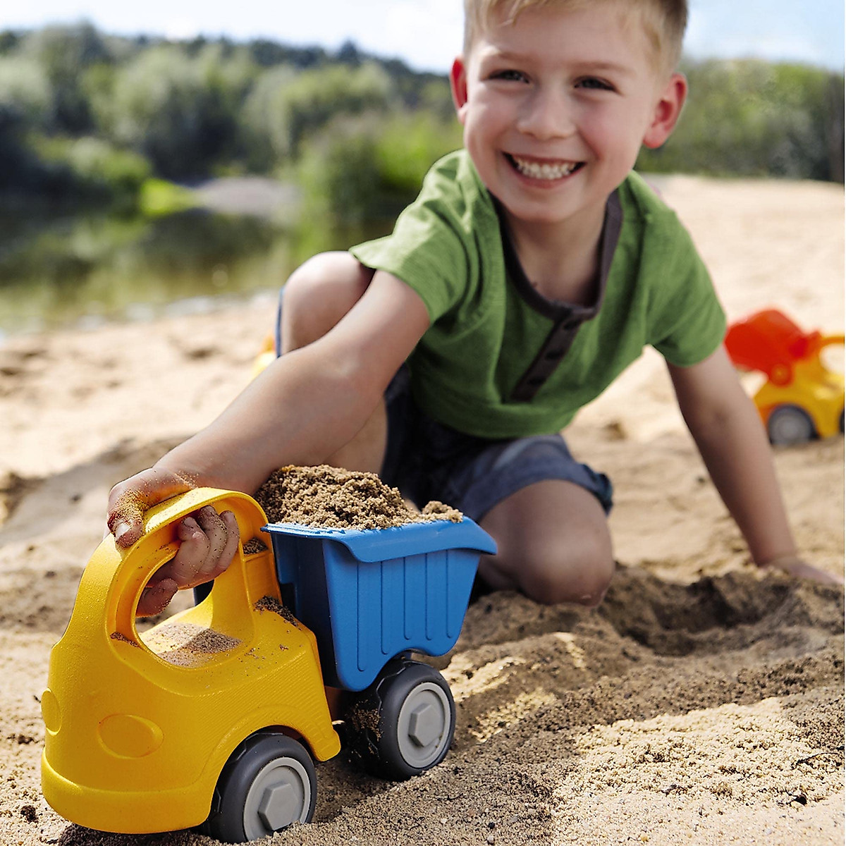 HABA Dump Truck Beach Toys for Toddlers 1-3, Sandbox Toys, Construction Toys, Excavator Toys for Boys 3-5 Year Old & Beach Essentials for Kids 18 Mo+