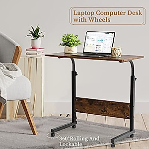Hadulcet Mobile Side Table, Mobile Laptop Desk Cart, Mobile Computer Desk Stand Up Desk Office, Adjustable Over Bed Table with Wheels for Sofa, 31.5 x 15.7 in Rustic Brown