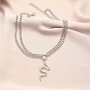 Yheakne Punk Snake Pendant Necklace Choker Silver Layered Serpent Necklace Chain Gothic Snake Necklace Retro Snake Collar Necklace Jewelry for Women