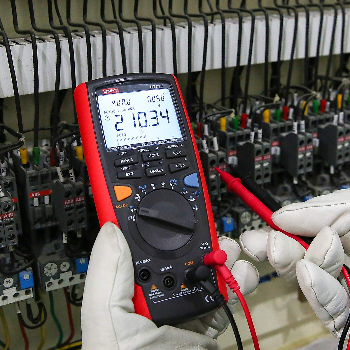 UNI-T UT71E True-RMS Electronics Logging Multimeter, Auto Manual Ranging, 1000V AC DC 10A, 40000 Counts, Ohmmeter/Voltmeter/Amp Tester/Capacitance Meter/Frequency Counter Temperature