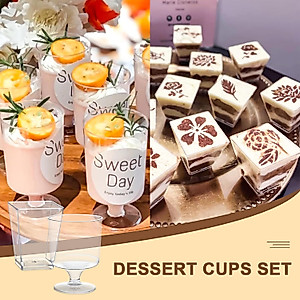 200Pcs Dessert Cups with Spoons 100Pcs 5 OZ Mini Clear Plastic Appetizer Parfait Cup 100 Spoon Small Fruit Ice Cream Mousse Pudding Serving Bowl Shooter for Party Square Wine Shot Glasses Round Goblet