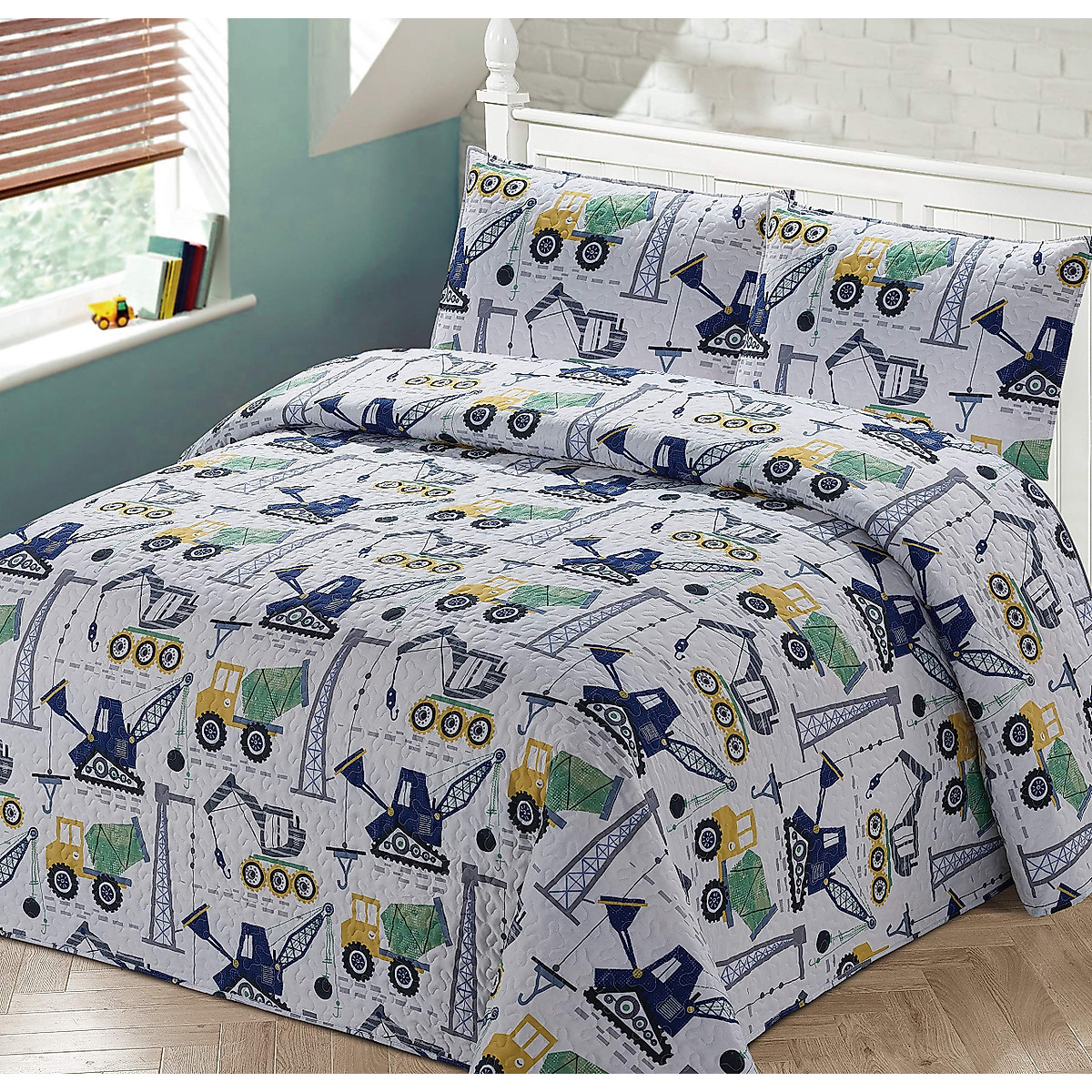 Better Home Style White Yellow Green Blue Construction Vehicles Kids / Boys Coverlet Bedspread Quilt Set with Pillowcases and Cement Mixers Cranes and Bulldozer Designs # Crane (Queen / Full)