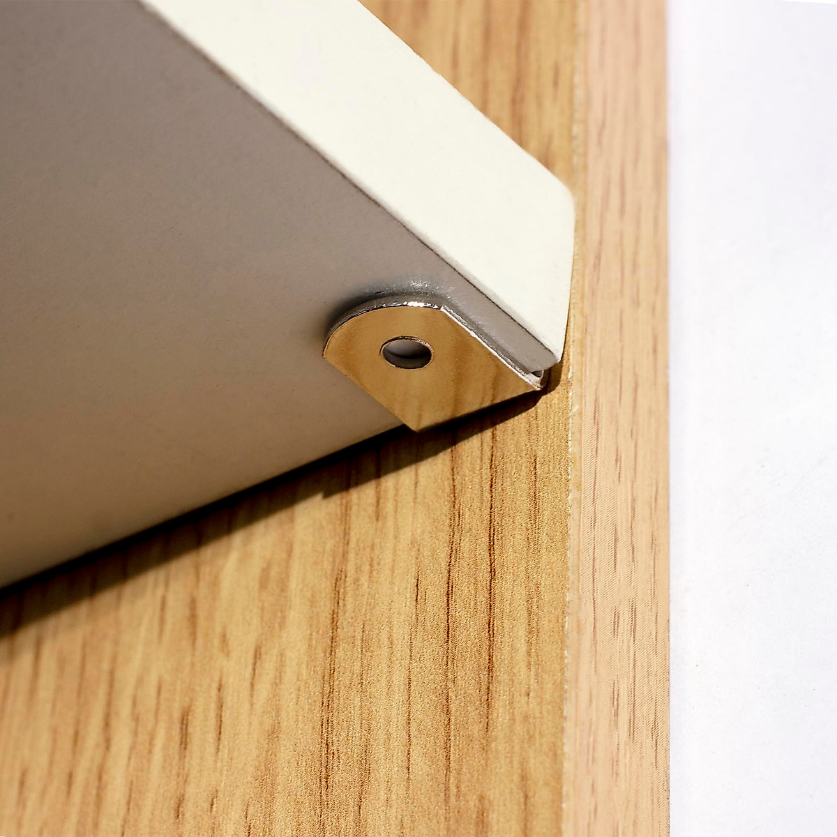 WINKING MOON 1/4 Inch (6.35mm) Shelf Pins L-Shaped Metal Support Pegs Bracket-Style Clips for Bookshelf Kitchen Cabinet Cupboard Shelves Holders, 20 PCS Nickel Plated Silver