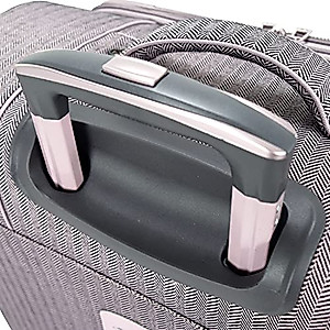 London Fog Yorkshire 28" Expandable Spinner Lavender