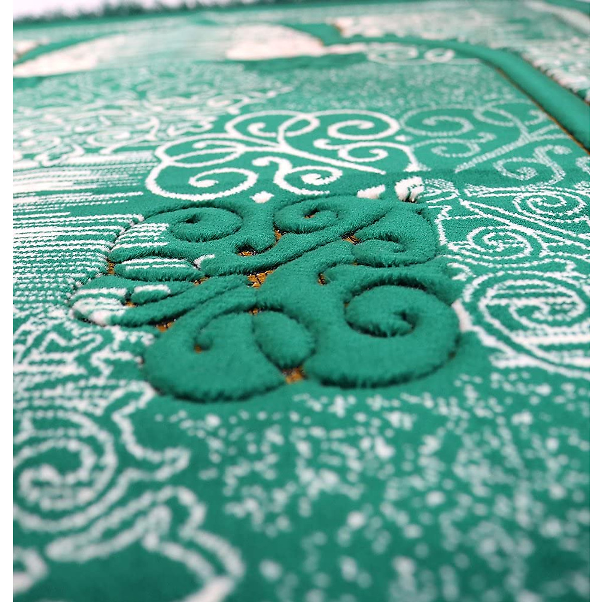 Modefa Turkish Islamic Prayer Rug | Soft Velvet Janamaz Praying Carpet | Muslim Praying Mat for Men & Women Ramadan or Eid | with Car Hanger | Classic Elegant Swirl (Green)