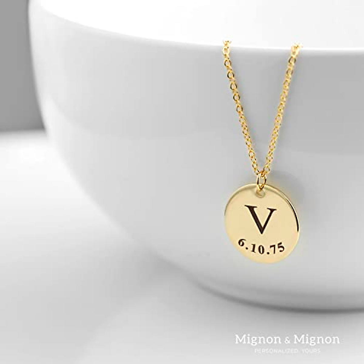 Personalized Gifts Initial Name Necklace Handmade Family Jewelry Gifts for Women Mom Grandma Family Gifts Graduation Day Gift for Best Friend Jewelry Friendship Necklace Letter Jewelry Gift -LCN-ID