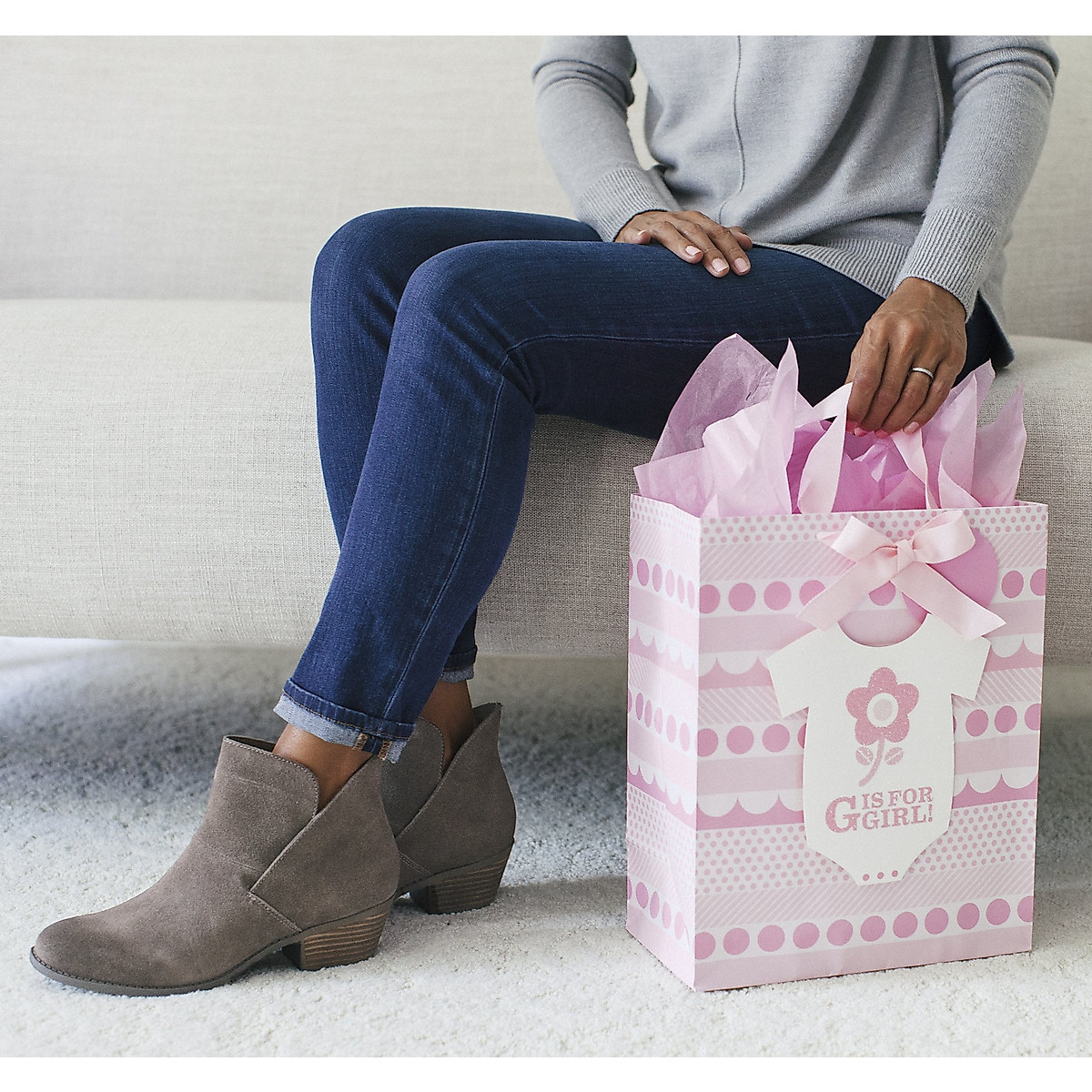 Hallmark Large Baby Gift Bag with Tissue Paper (G is for Girl)