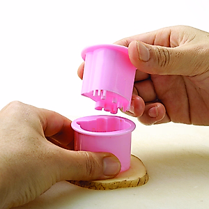 Skater Hello Kitty Vegetable Cutter