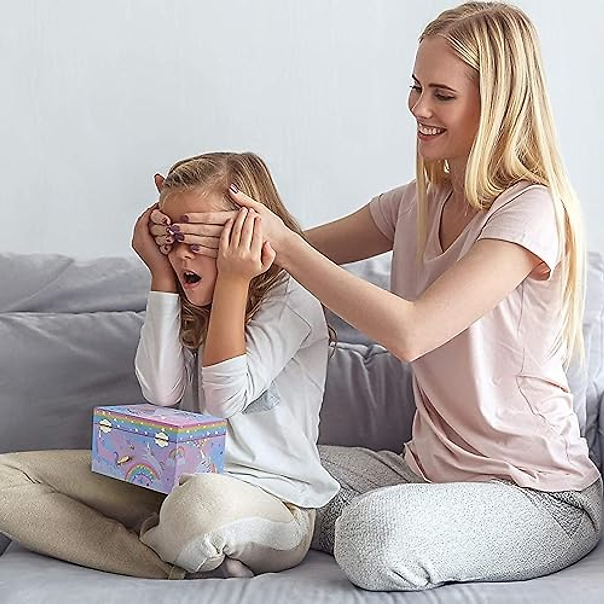 Jewelkeeper Girl's Musical Jewelry Storage Box with Pullout Drawer, Cotton Candy Unicorn Design, The Beautiful Dreamer Tune