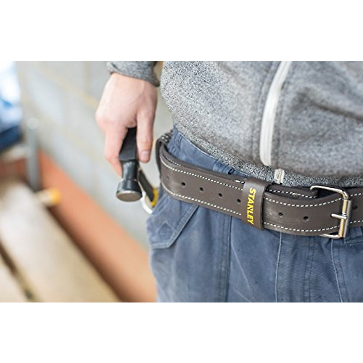 STANLEY Leather Tool Belt for Tool Holsters and Pouches, with Adjustable Roller Buckle, STST1-80119
