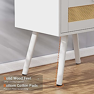 SUPERJARE Nightstands with Charging Station, Bedside Table Set of 2 with PE Rattan Drawers, Rattan Side Table with Storage & Solid Wood Feet, End Table for Bedroom, Living Room - White