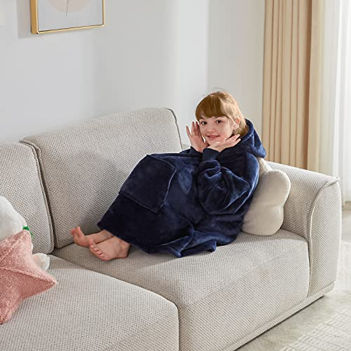 Touchat Wearable Blanket Hoodie, Oversized Sherpa Blanket Sweatshirt with Hood Pocket and Sleeves, Super Soft Warm Plush Hooded Blanket for Kids, One Size Fits All (NavyBlue)