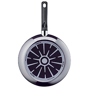 Tefal D52604 Resist Frying Pan 24 cm Safe Titanium Non-Stick Coating Thermo-Signal Temperature Indicator Easy Cleaning Flame Protect Technology Black
