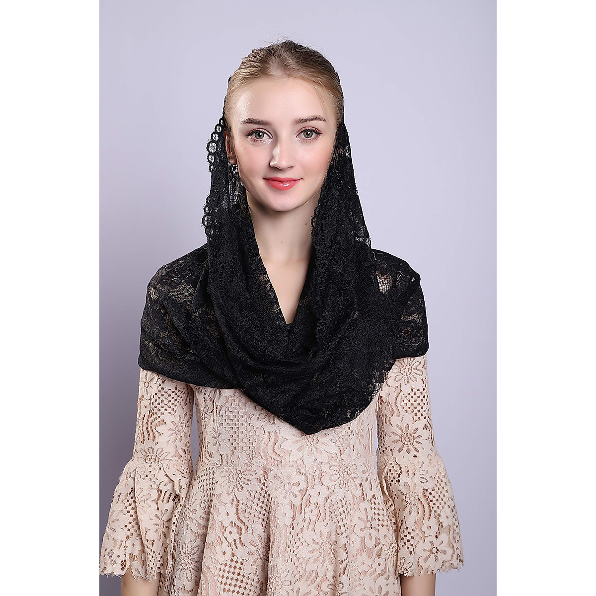 Grettytling Soft and Comfortable Mantilla Veils Spanish Style Lace Infinity Veil Mantilla Latin (Black)