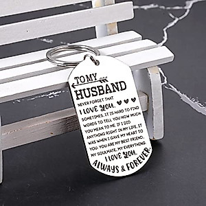 Valentines Day Gifts for Him Husband Gifts from Wife I Love You Keychain for Men Anniversary Engagement Christmas Wedding Birthday Gifts for Hubby Fiance Groom from Wifey Bride Fiancee Sentimental