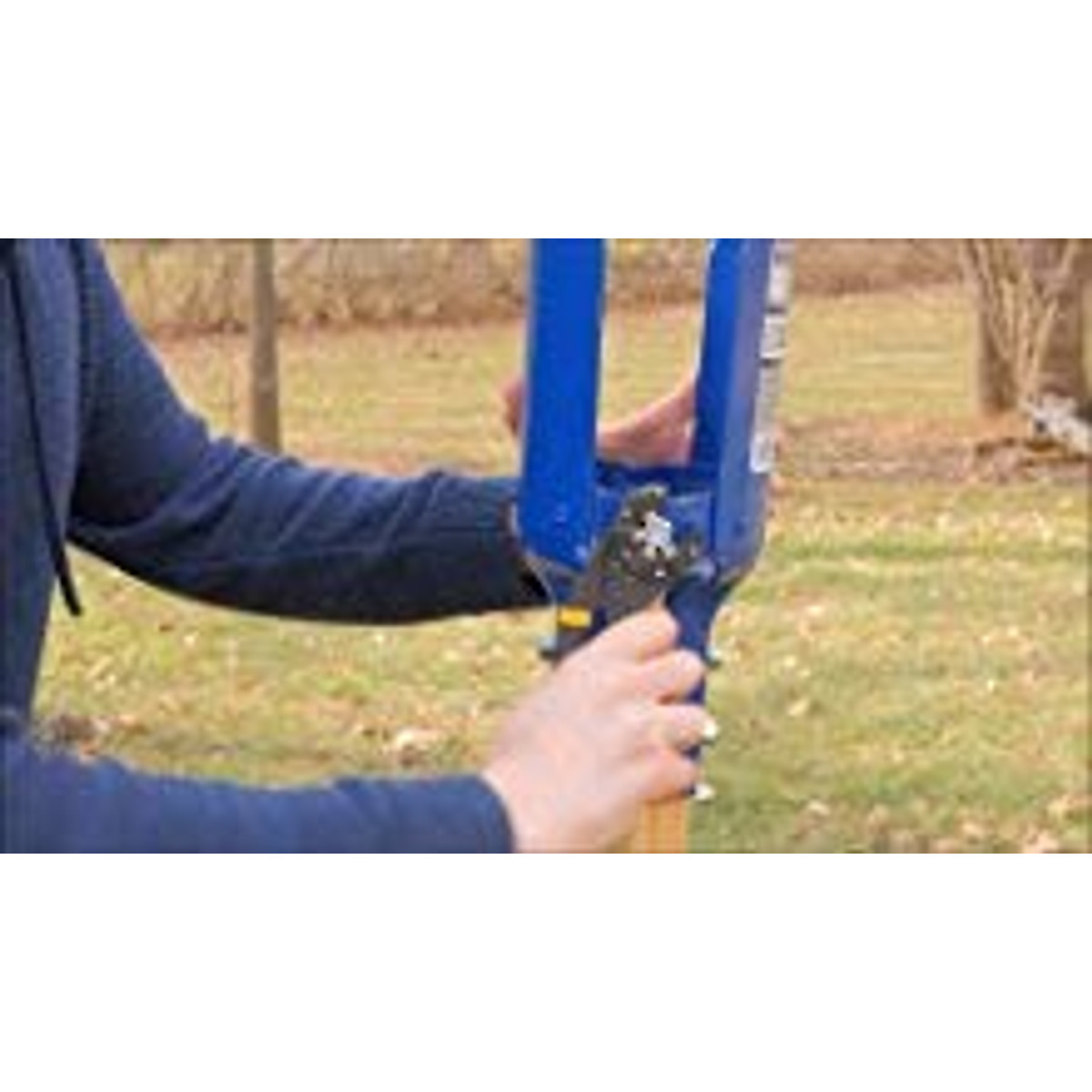 8" Bionic Grip Adjustable Wrench by LoggerHead Tools | 14 Wrenches in 1 | Serrated Jaws Grab Bolts & Pipes | Patented Design Multiplies Gripping Force | Great Gifts For Men, Dad, Gadgets For Men