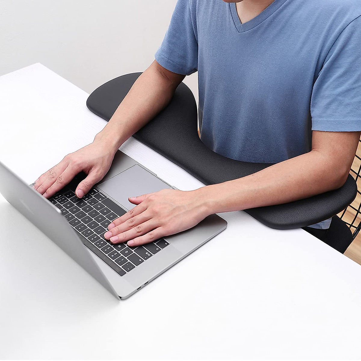 Eulps Ergonomic Forearm Support Clamp-on Leather Elbow Armrest Pad Ergonomic Desk Extender for Home and Office, Easy Typing & Pain Relief (Black)