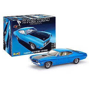 Revell 14534 1970 Ford Torino Cobra 1:25 Scale 128-Piece Skill Level 4 Model Car Building Kit