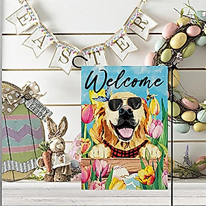 CMEGKE Spring Golden Retriever Tulip Garden Flag, Spring Golden Retriever Dog Flag, Easter Garden Flag Spring Summer Vertical Double Sided Burlap Welcome Dog Floral Holiday Party Rustic Farmhouse Yard Home Outdoor Decoration 12.5 x 18 In