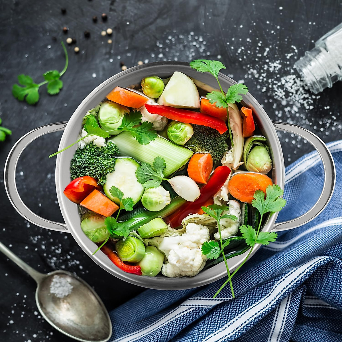 Daniks Bonn Stainless Steel Stock Pot with Glass Lid | Induction 2 Quart | Dishwasher Safe Pot | Measuring Scale | Soup Pasta Stew Pot | Silver