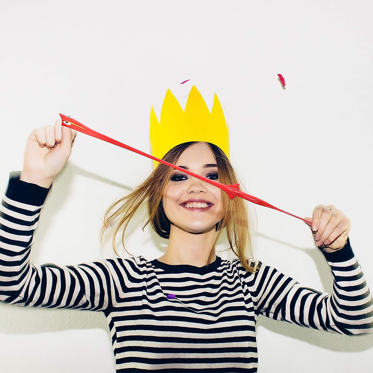 Sumind 30 Pcs Flying Chicken Slingshot, Rubber Chicken Finger Slingshot Stretchy Chicken Shooter Slingshot Turkey Chicken Gun for Christmas Party Favors Gift Goodie Bag Stuffers(Turkey,Yellow, Red)