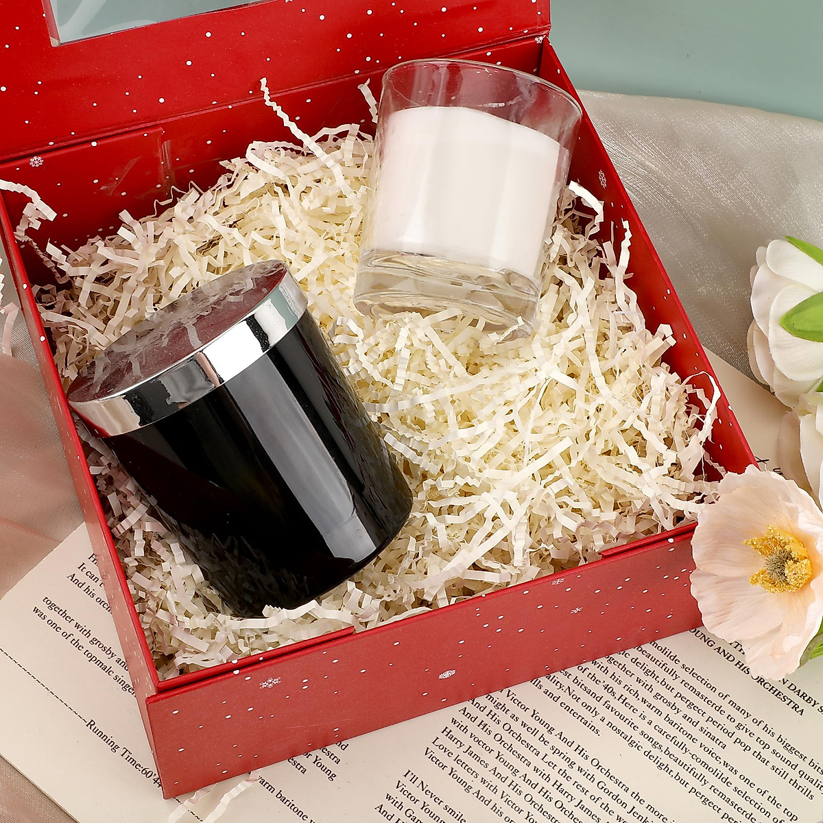 AIRGAME Crinkle Cut Paper Shred Filler (1/2 LB) for Gift Wrapping & Basket Filling - Creamy White