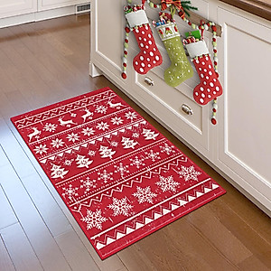 SHACOS Christmas Doormat 2x3ft Red Snowflakes Christmas Tree Deer Xmas Holiday Decor Non Slip Soft Machine Washable Christmas Decorative Rug Small Rug Indoor Front Door Mat for Entryway, Red Beige