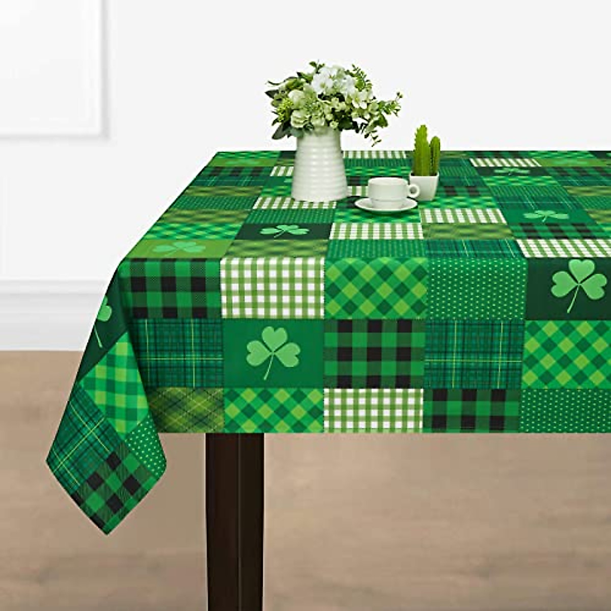 ASPMIZ St. Patrick’s Day Tablecloth, Green Lucky Shamrock Table Cloth, Buffalo Plaid Checkered Tablecloths, Four Leaf Clovers Waterproof Tablecloth Rectangle for Dinner Party Decoration, 60 x 84 inch
