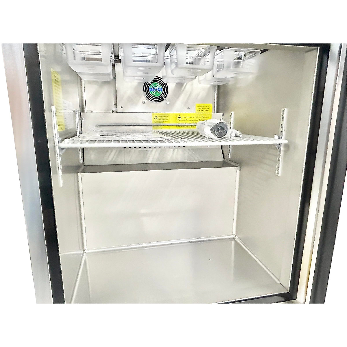 GenKraft Commercial Refrigerated - Sandwich/Salad Prep Table 29" GTSSP-29, 8 pan Capacity Used in Restaurants, Food Trucks, Fast Food Shops etc.