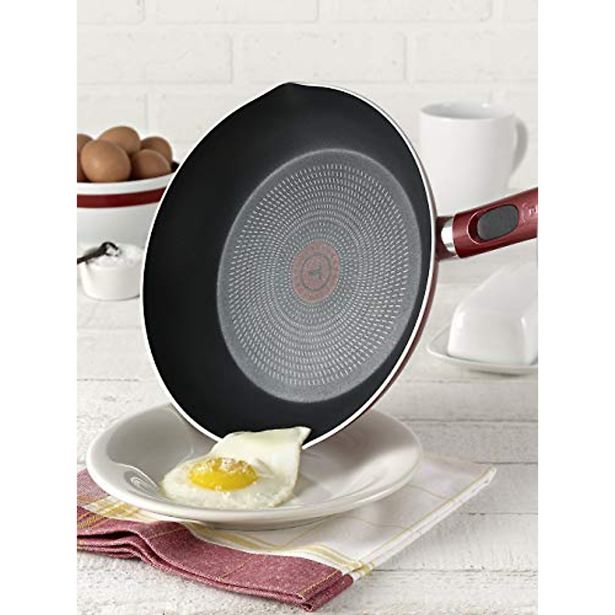 T-fal B03902 Excite ProGlide Nonstick Thermo-Spot Heat Indicator Dishwasher Oven Safe Fry Pan Cookware, 8-Inch, Red