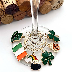 St Patrick's Day Wine Glass Charms, Irish Glass Markers, St Patricks Day Decoration, Set of 6 Charms: Ireland Flag, Leprechaun Hat, Shamrock, Beer Mug, and Pot of Gold