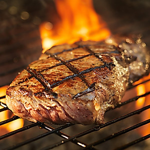 The Spice Lab BBQ Barbecue Spices and Seasonings Set - Ultimate Grilling Accessories Set - Gift Kit for Barbecues, Grilling, and Smoking - Great Gift for Men or Gift for Dad Made in the USA