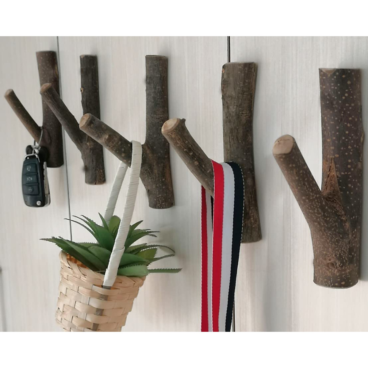 Tsnamay 4Pcs Real Wood Tree Branch Wall Hook, Farmhouse Rustic Decorative Wooden with Bark Trunk Thickness 2cm-3cm with Screw