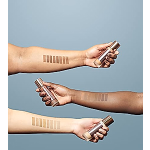 Makeup Revolution Conceal & Define Foundation, Cream Foundation Makeup, Full Coverage, For Light Skin Tones, Vegan & Cruelty-Free, F4, 23ml
