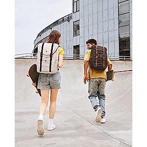 tomtoc Flap Laptop Backpack, Lightweight, Water-Resistant Casual Daypack, Durable Work-pack, Vintage Classic Rucksack for 13-16 Inch MacBook, perfect for Campus, Street, Large Capacity, 22L Black