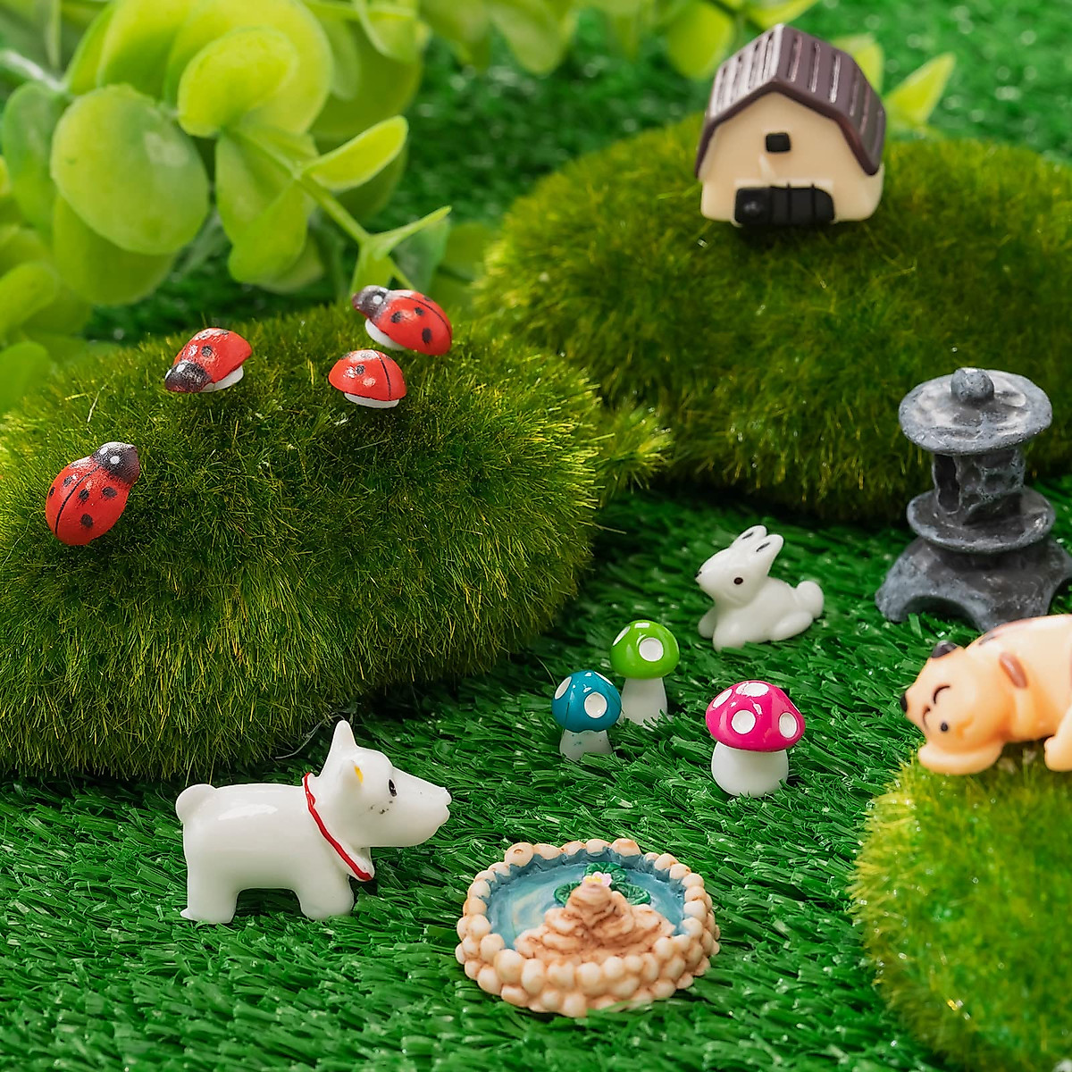 24 Pieces Synthetic Artificial Grass Turf Grass Square Shaped Mat 12 x 12 Inch Garden Grass Tiles Fake Grass Patches DIY Grass Decoration Miniature Grass for Craft Dogs Indoor Outdoor Lawn Decoration