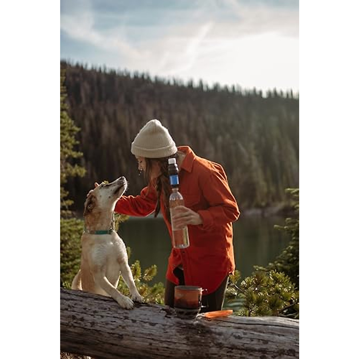 Sawyer Products SP129 Squeeze Water Filtration System w/ Two 32-Oz Squeeze Pouches, Straw, and Hydration Pack Adapter