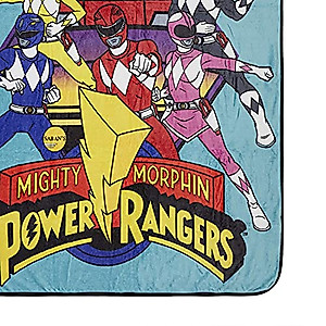 Power Rangers Mighty Morphin Throw Throw Blanket (Multicolor)